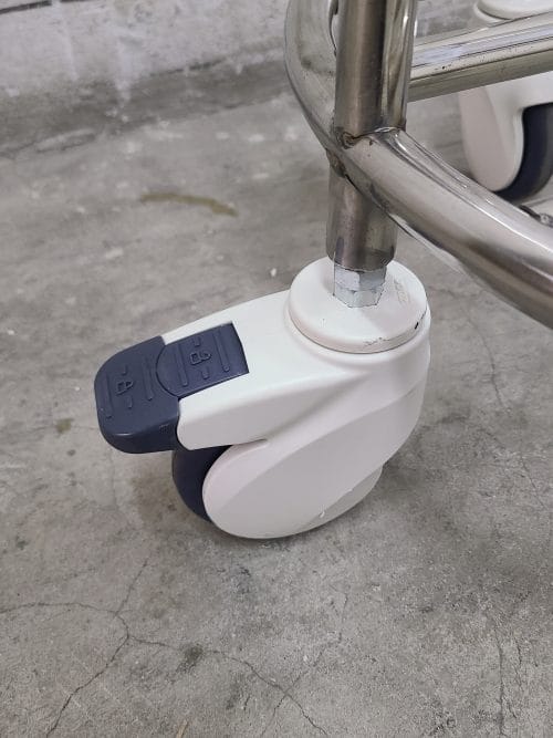 不銹鋼圓形污衣車-加闊開口 - UbiCare Medical Equipment 匯盈醫療器材